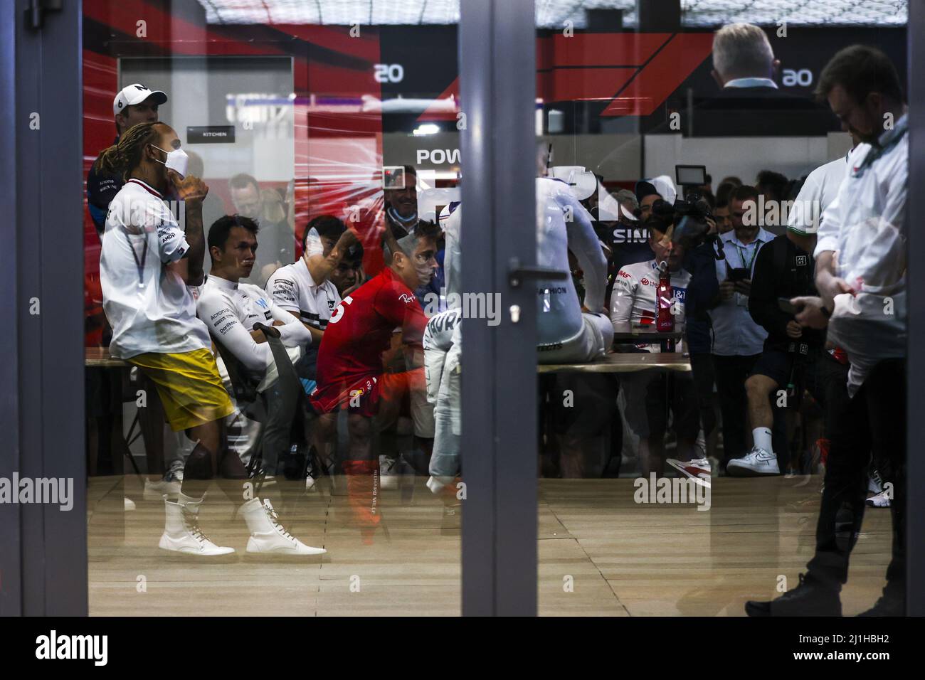 Mercedes f1 factory hi-res stock photography and images - Alamy