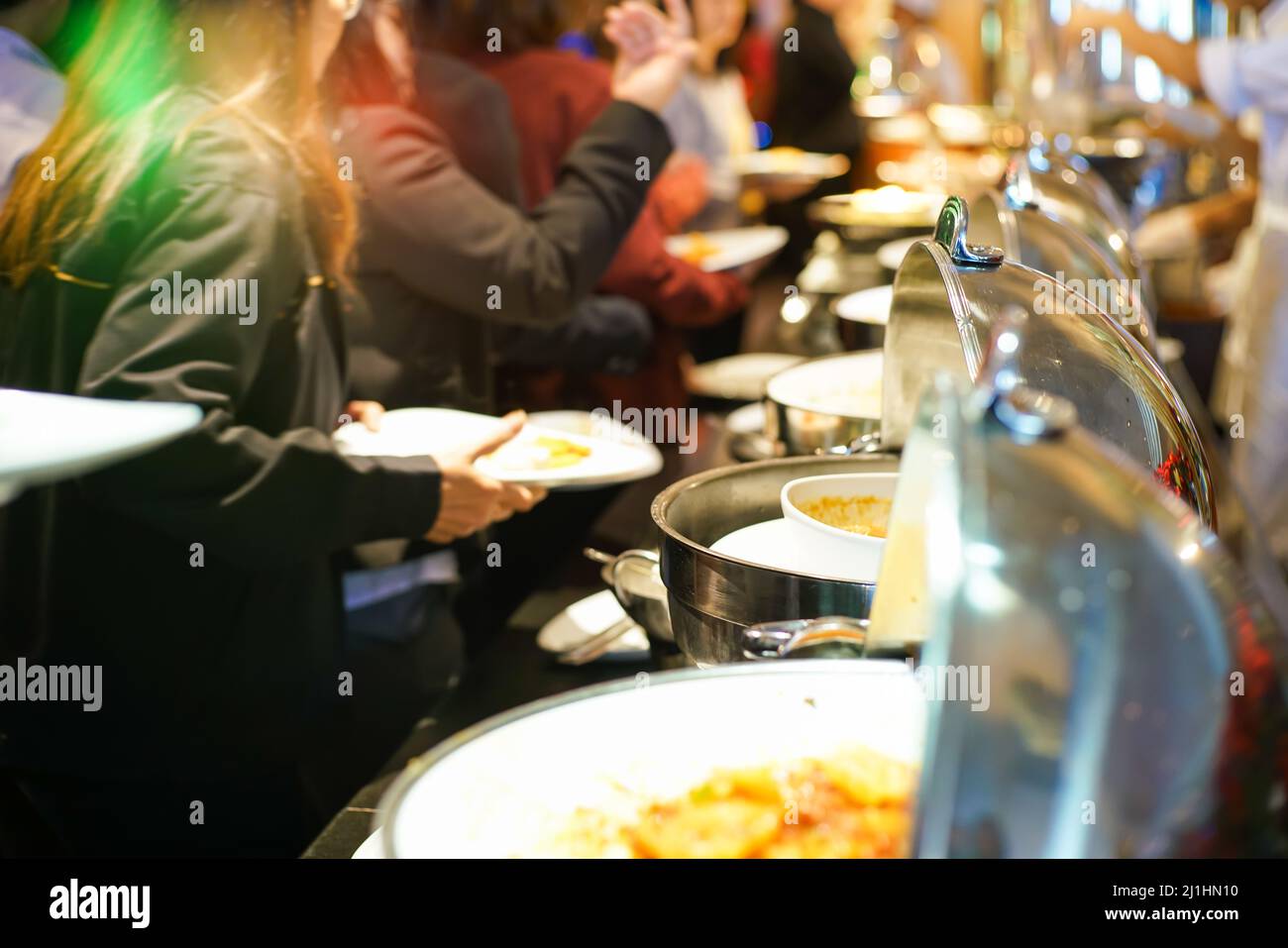 Hand plate grab High Resolution Stock Photography and Images - Alamy
