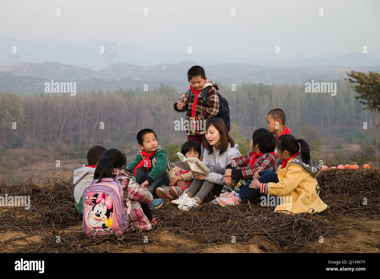 Rural teachers and pupils learning in the open air Stock Photo - Alamy