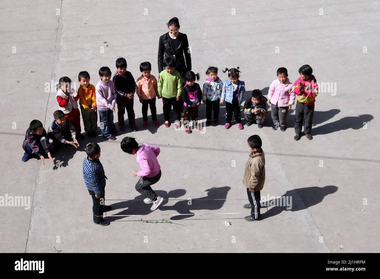 Elementary school children Stock Photo - Alamy