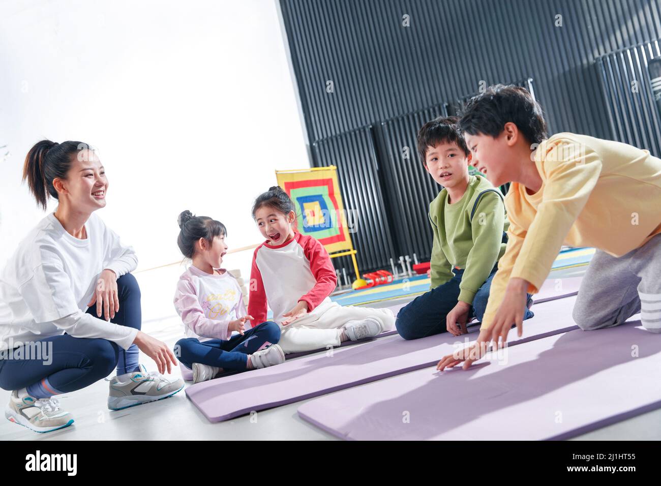 Physical fitness training on teachers and students Stock Photo - Alamy