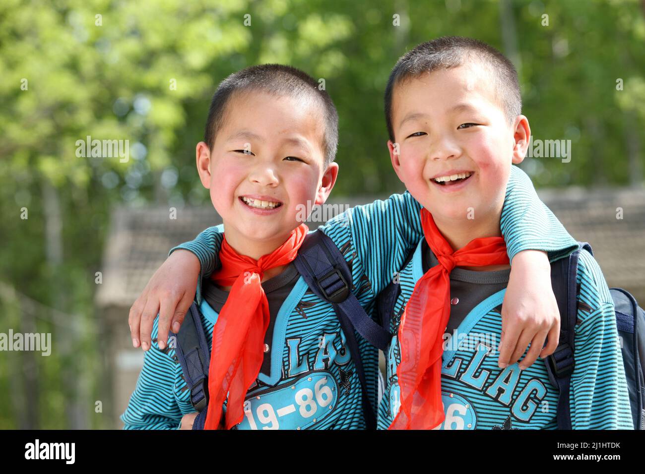 Chinese twin boys hi-res stock photography and images - Alamy