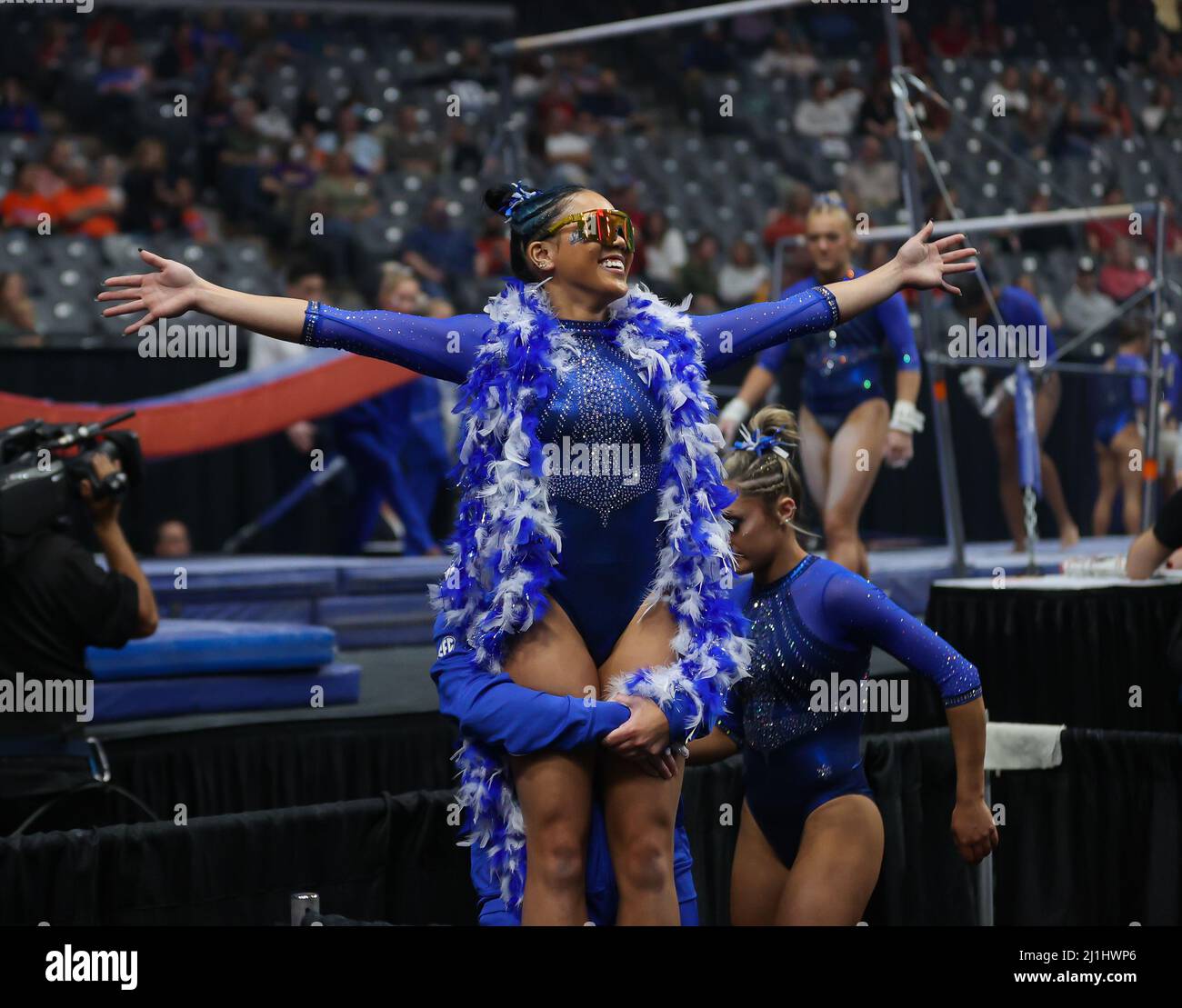 Birmingham, AL, USA. 19th Mar, 2022. Kentucky's Anna Haigis and Carissa ...
