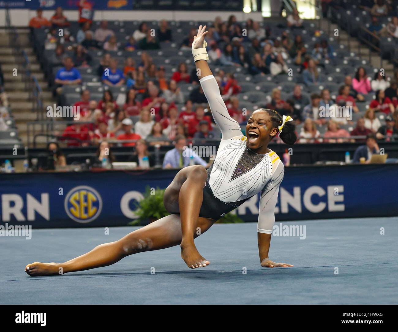 Birmingham, AL, USA. 19th Mar, 2022. Missouri's Amari Celestine ...