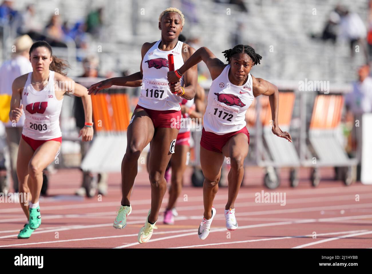 Jayla Hollis (1172) takes the handoff from Jada Baylark (1167) on the ...