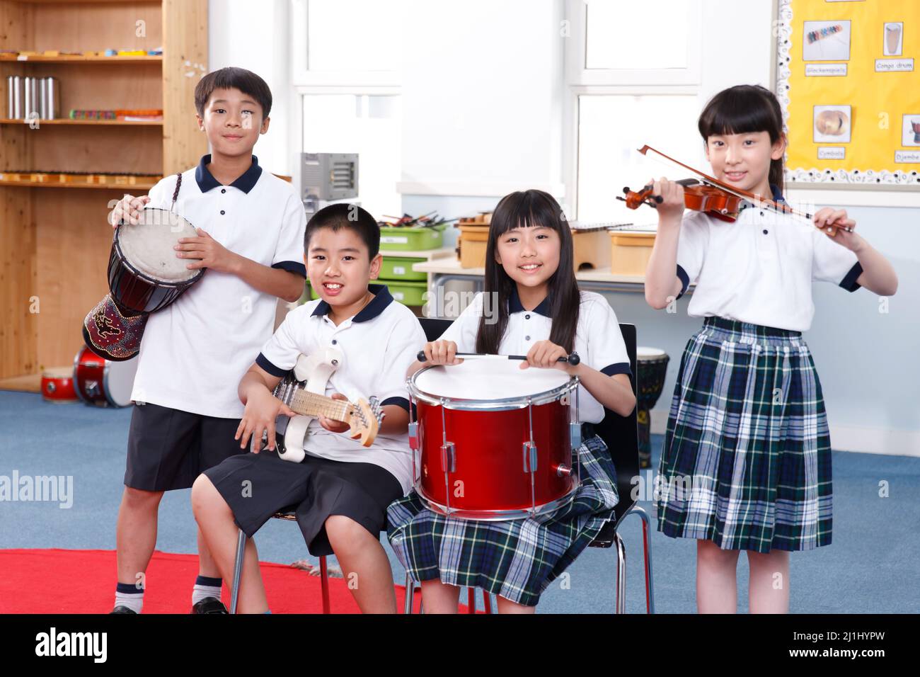 Elementary school students Stock Photo - Alamy