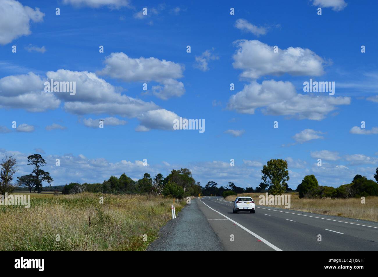 Canberra australia road hi-res stock photography and images - Alamy
