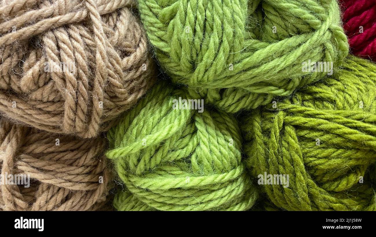 Wool yarn threads close hi-res stock photography and images - Alamy