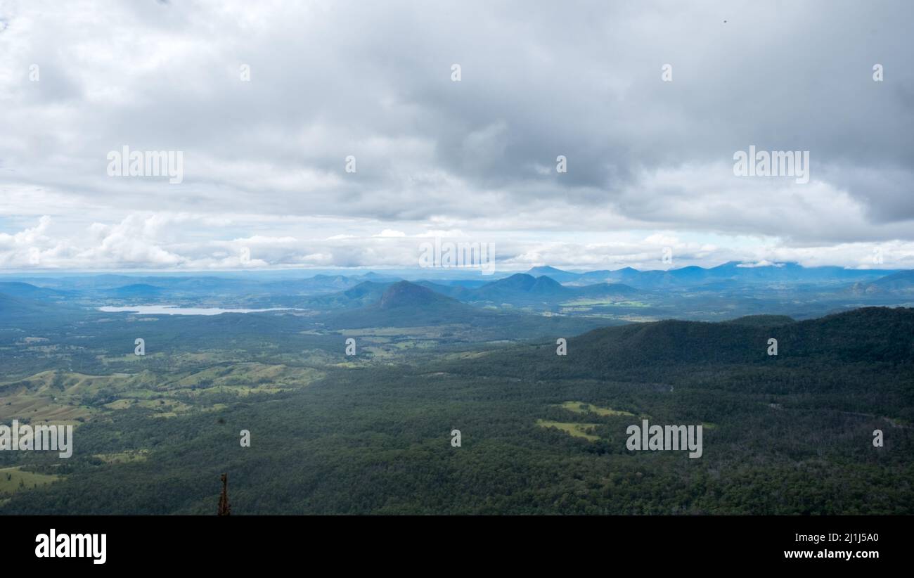 Lake Moogerah, Mt Edwards, Mt Greville et al. View from Mt Cordeaux ...
