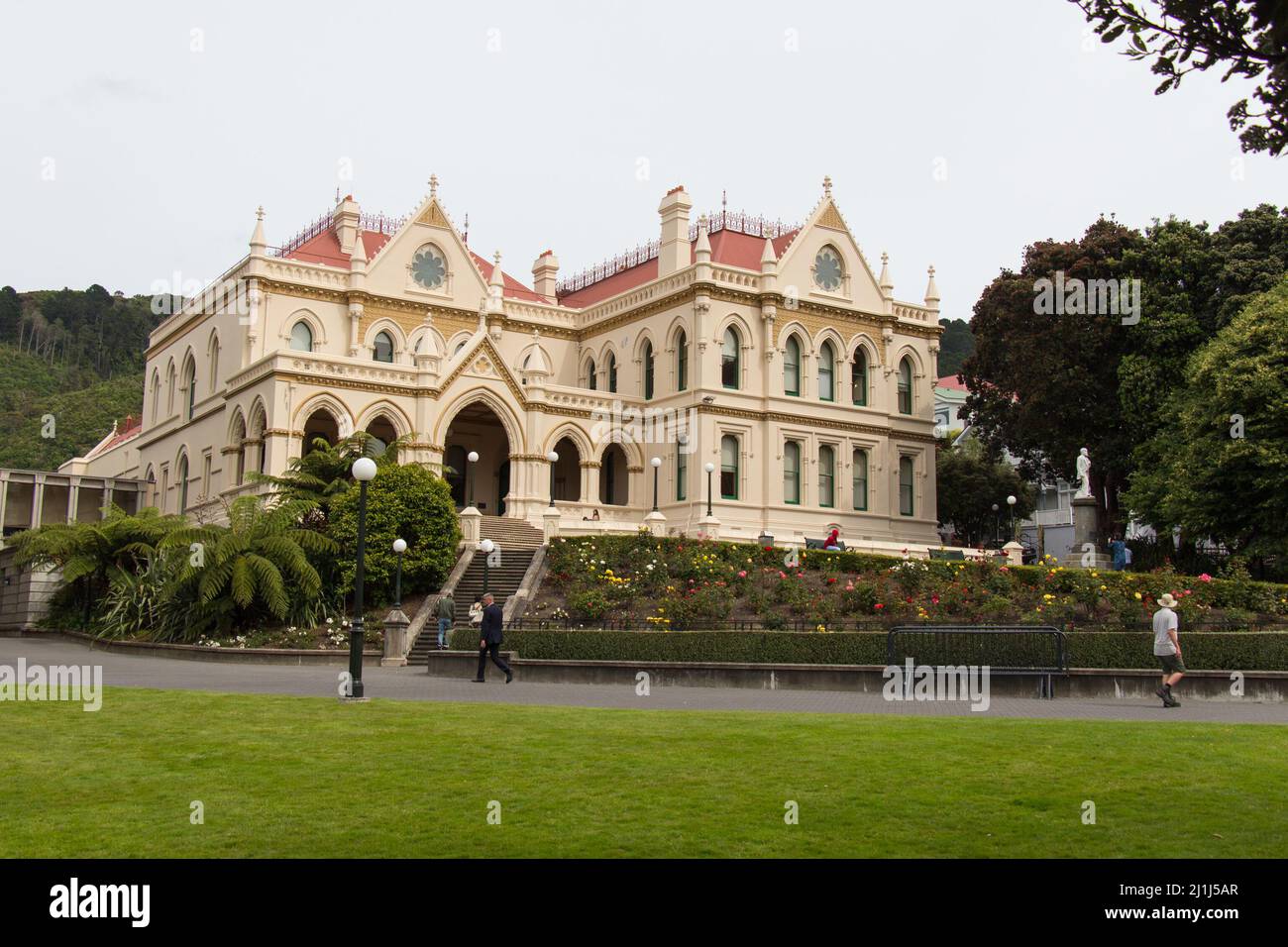 Wellington public library building hi-res stock photography and images ...