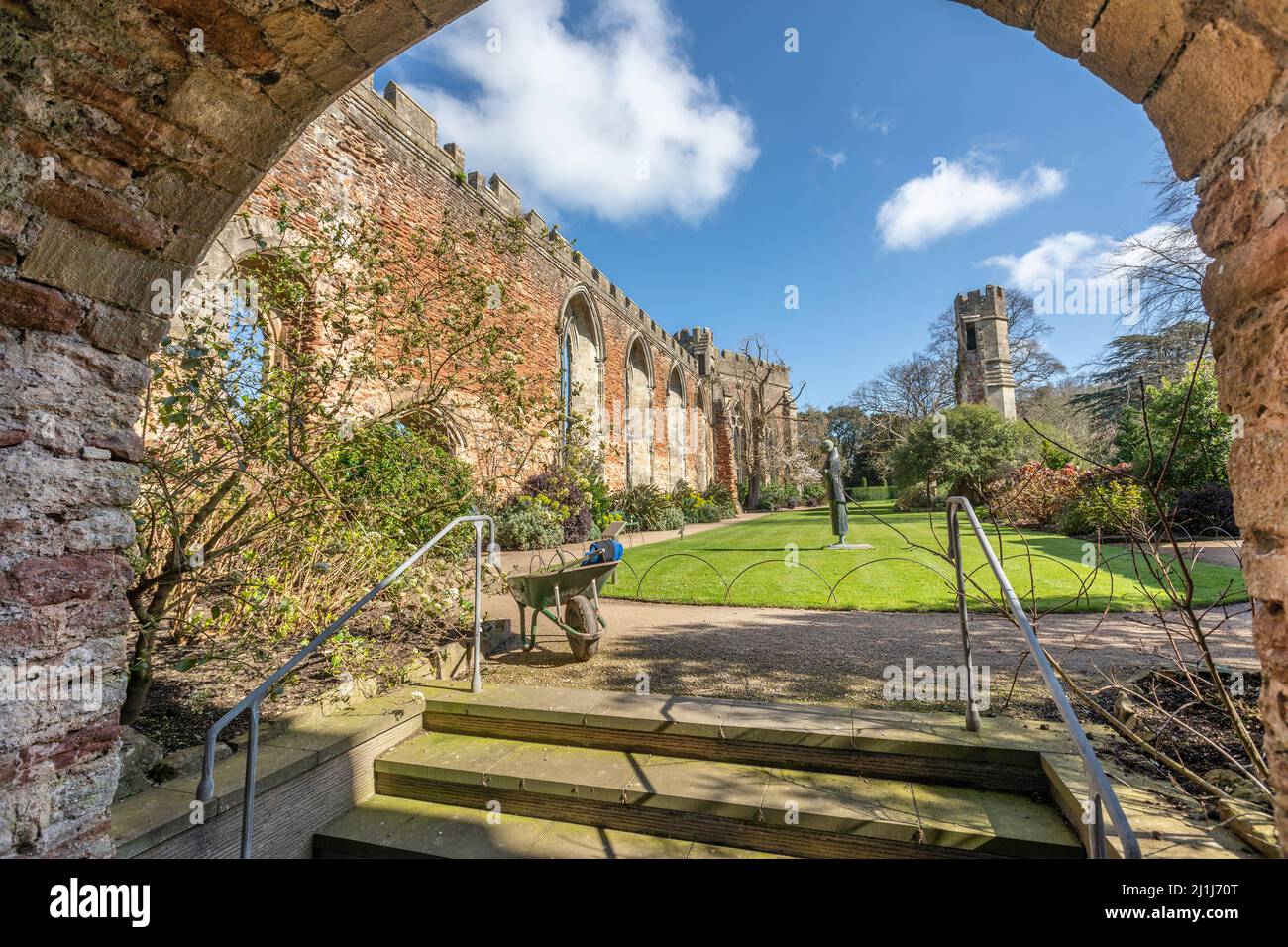 Wells ancient house hi-res stock photography and images - Alamy