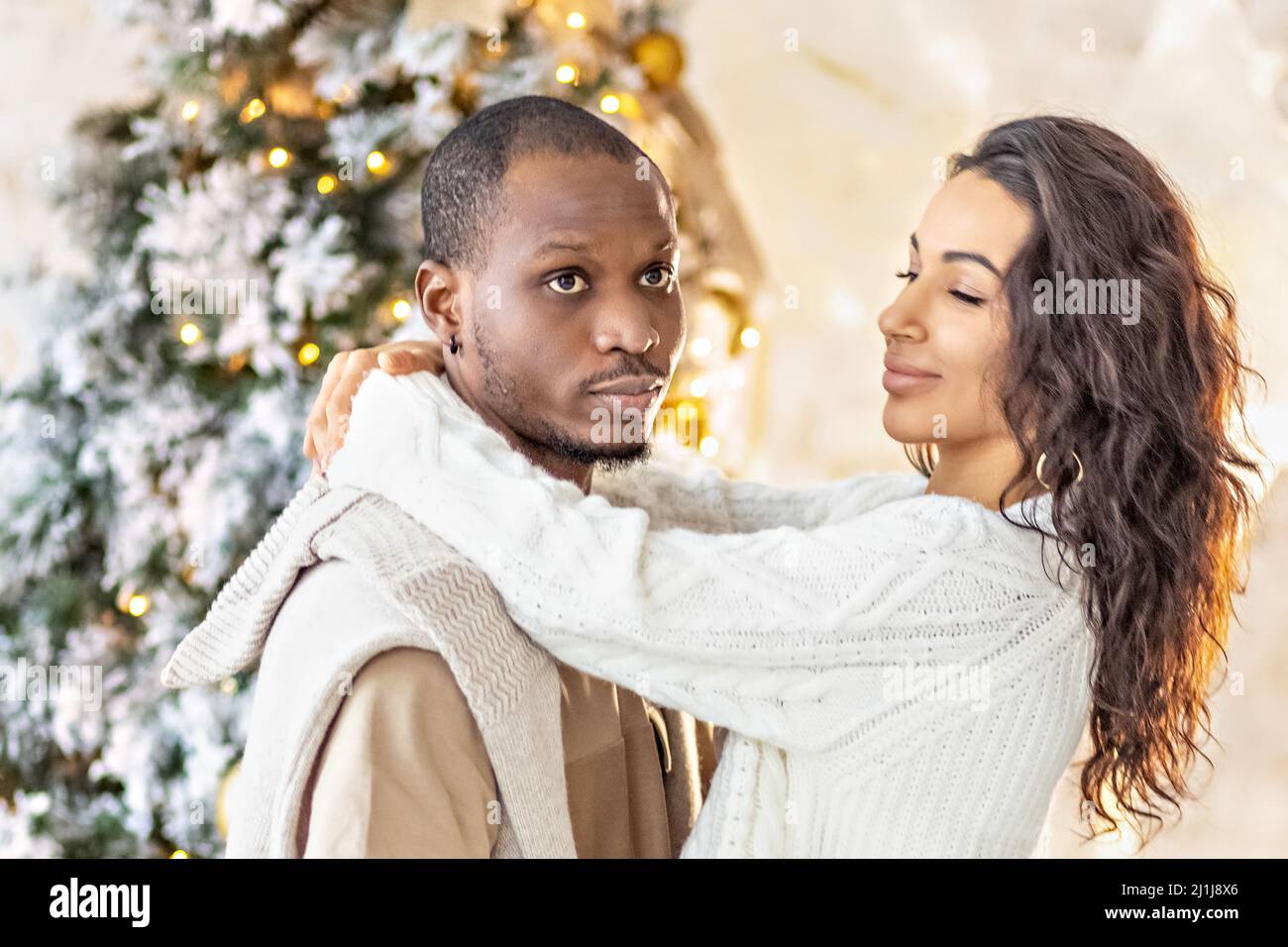 Happy joint family hi-res stock photography and images - Alamy