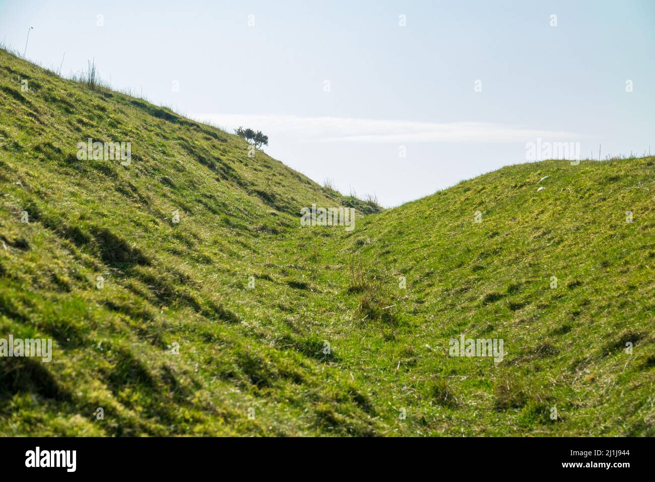 Offa's Dyke: section on the western slope of Llanfair Hill Stock Photo ...