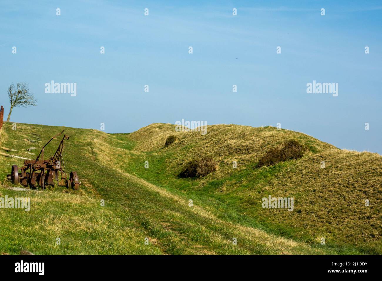 Offa's Dyke: section on the western slope of Llanfair Hill Stock Photo ...