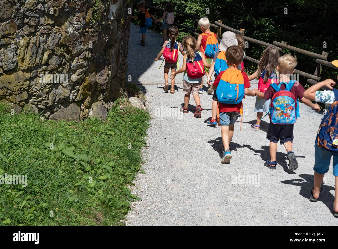 Preschoolers with backpacks hi-res stock photography and images - Alamy