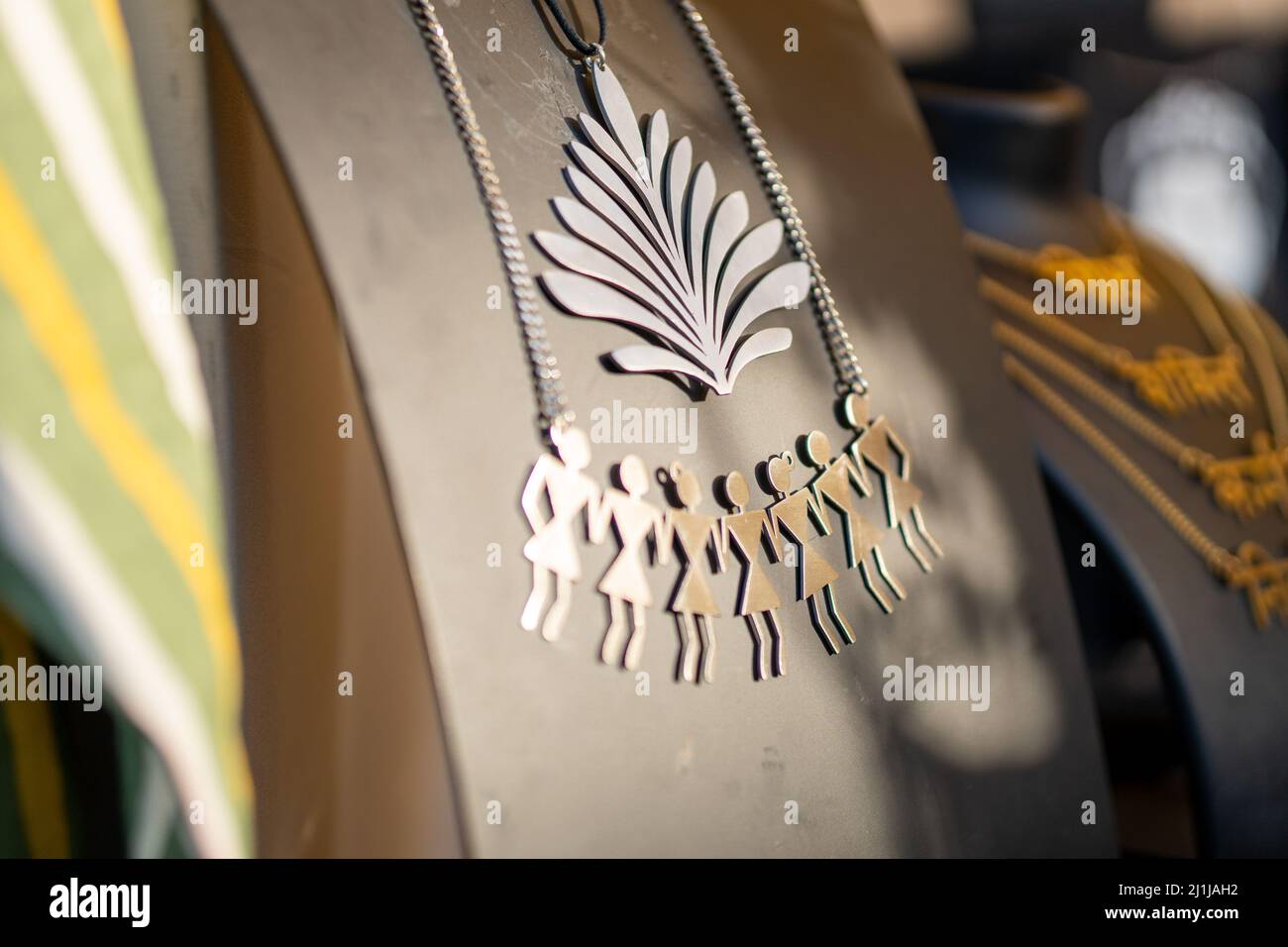 Female figures hi-res stock photography and images - Alamy