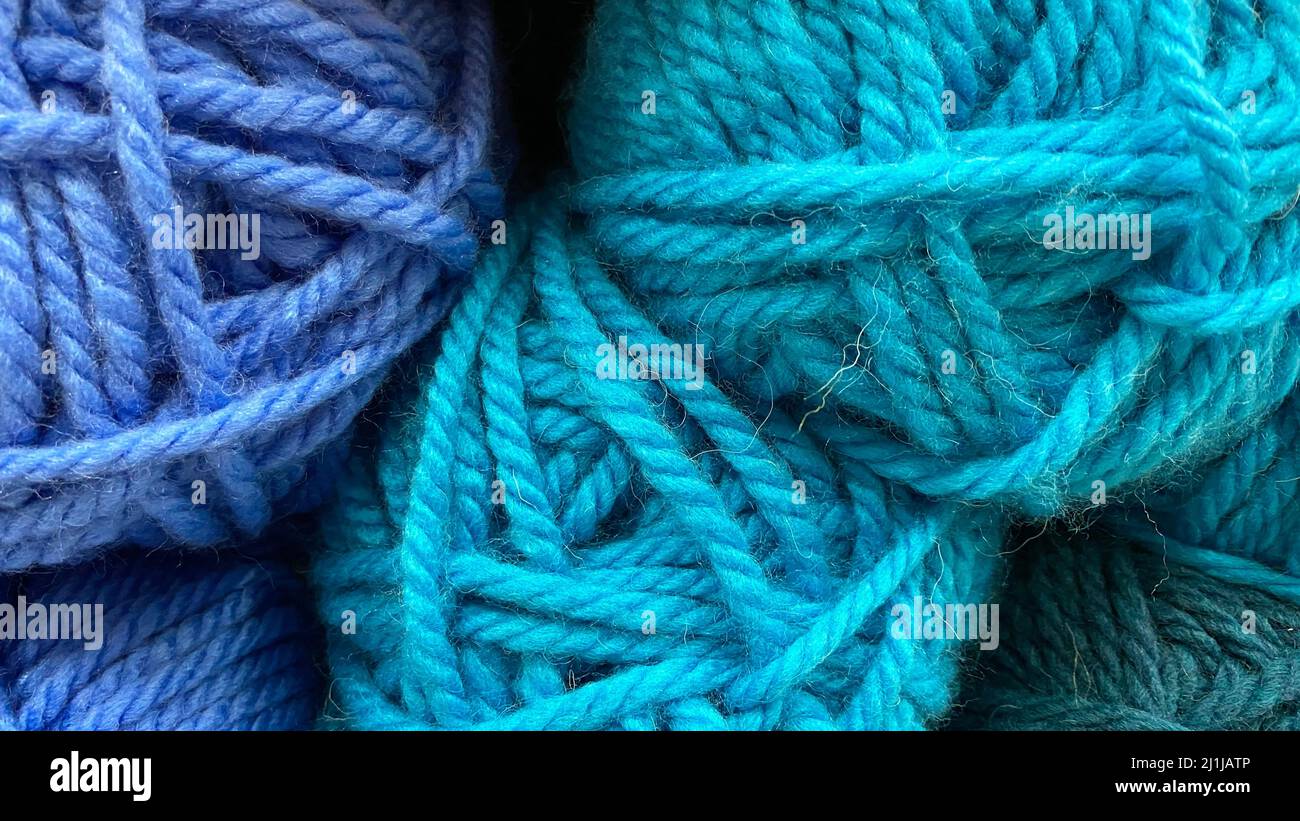 Woolen threads hi-res stock photography and images - Alamy