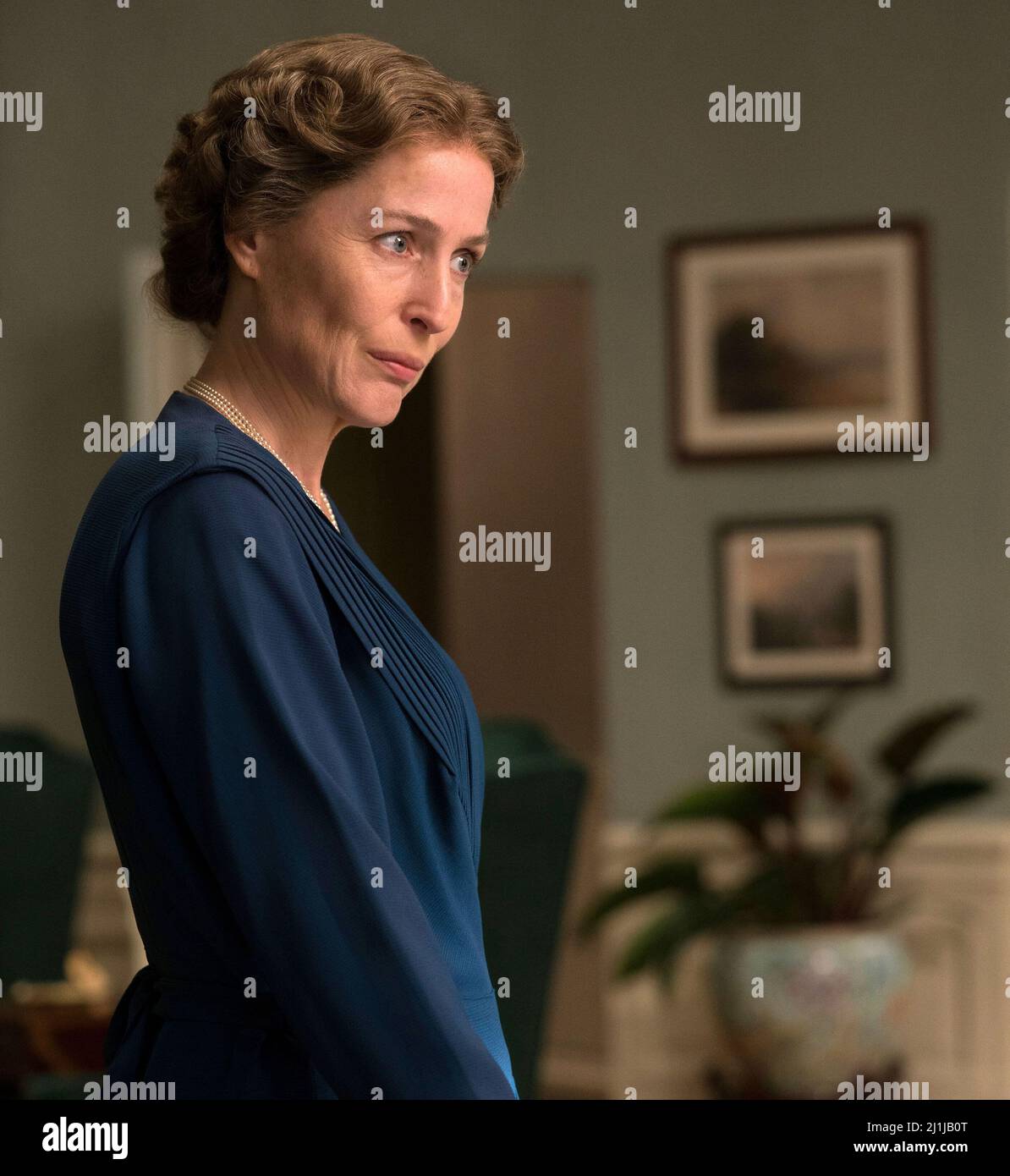 GILLIAN ANDERSON in THE FIRST LADY (2022), directed by SUSANNE BIER ...