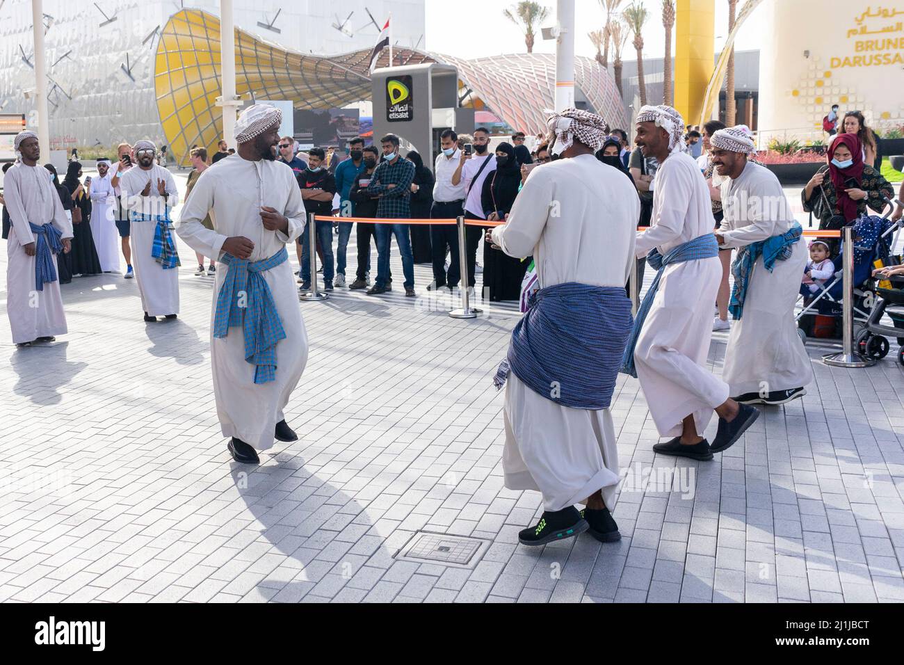 Khaleeji band hi-res stock photography and images - Alamy