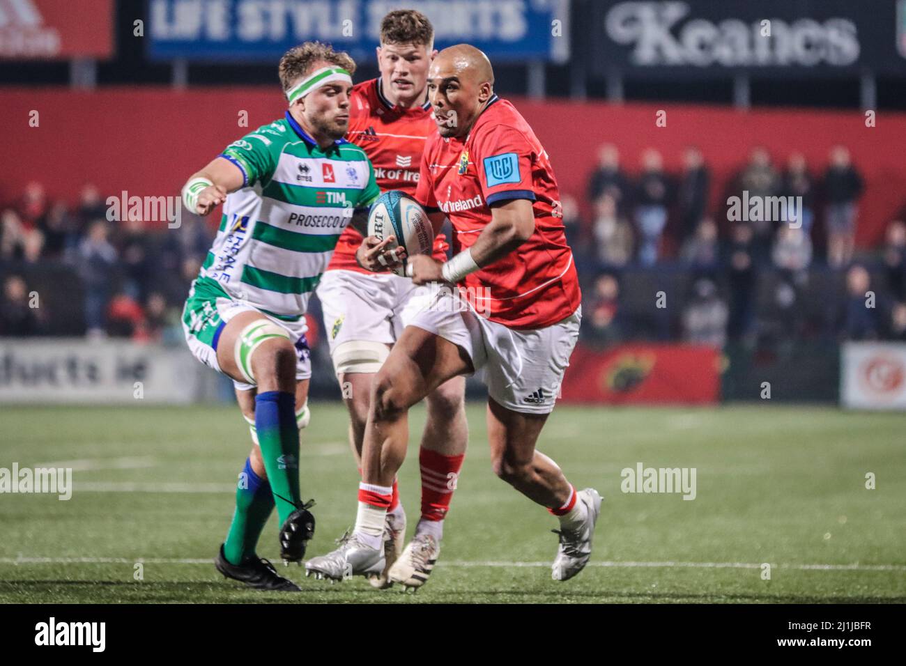 25 March, 2022, Cork, Ireland - Simon Zebo at the United Rugby ...