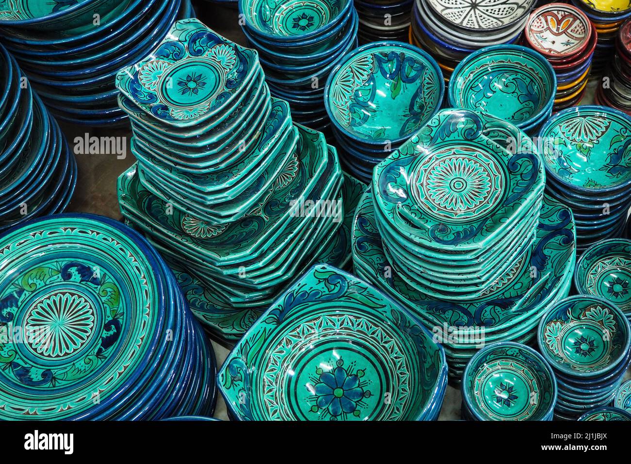 Plates ceramics marrakech morocco hi-res stock photography and images ...