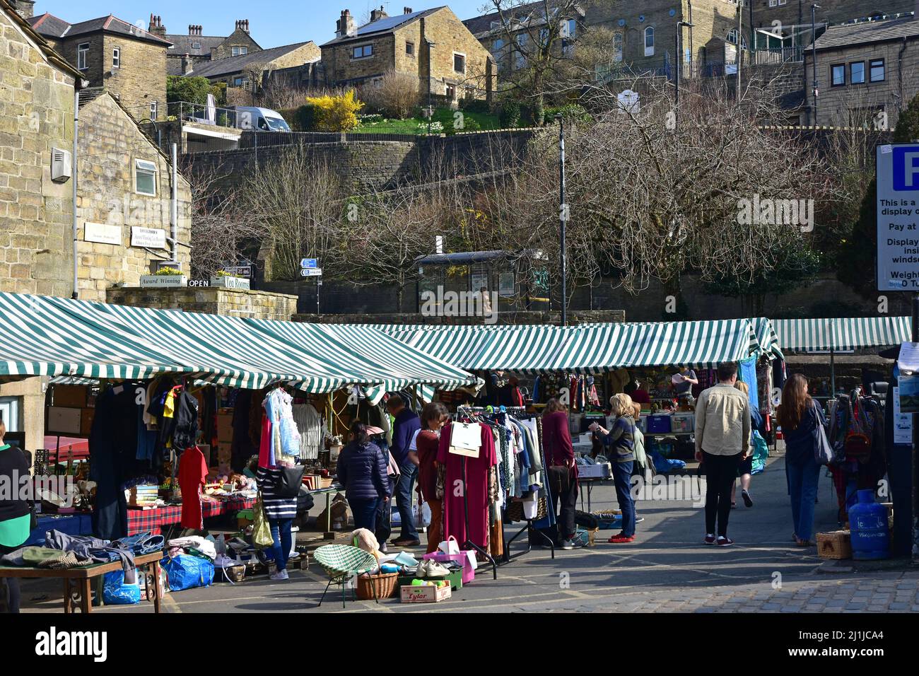 West yorkshire street hi-res stock photography and images - Alamy