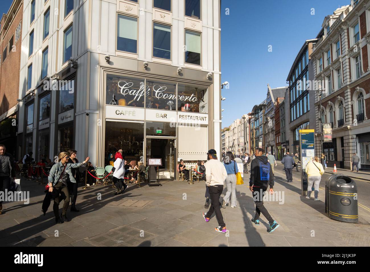 Long Acre, Covent garden, westminster, london, england Stock Photo - Alamy