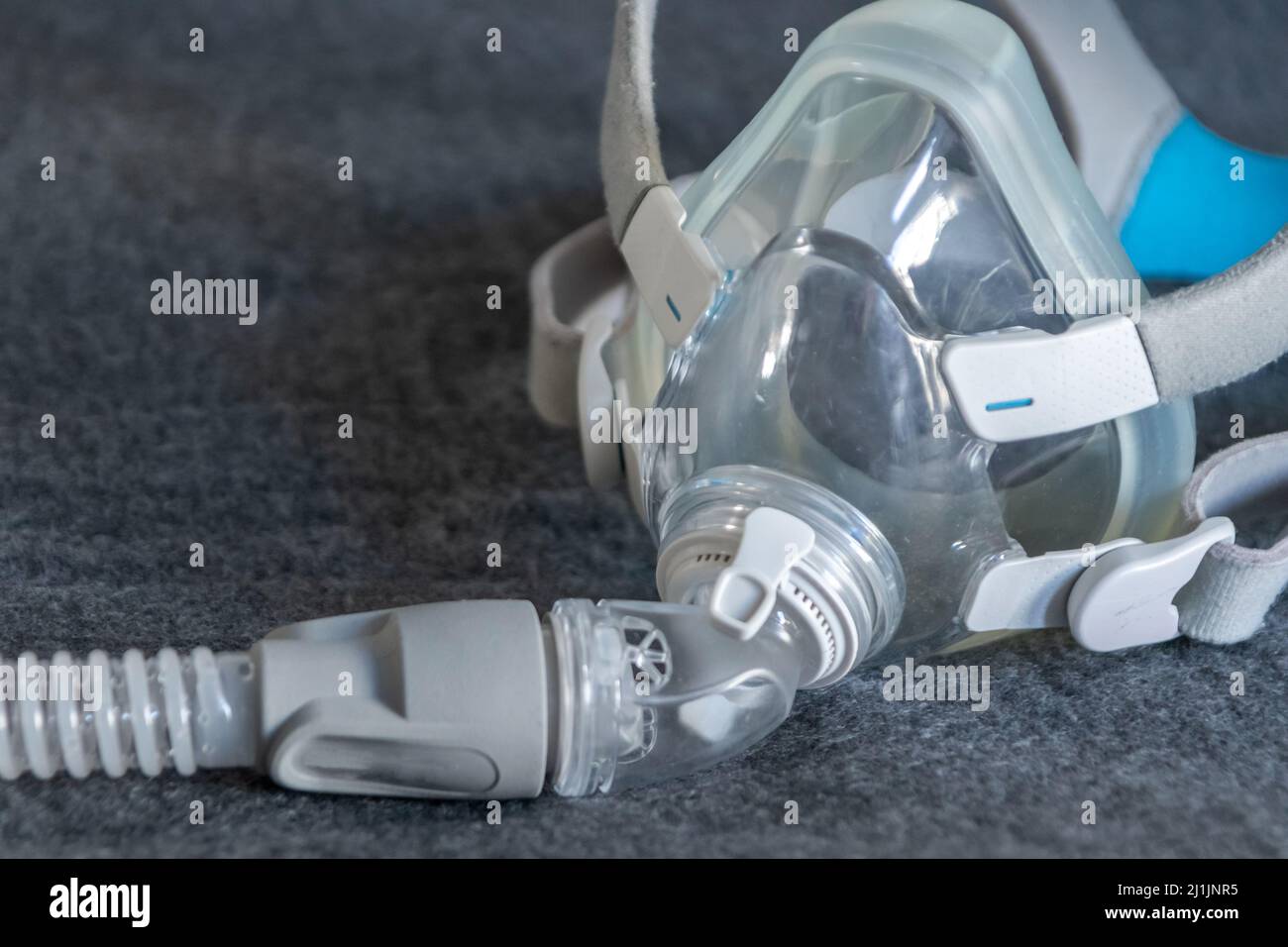 CPAP mask with a full face mask cpap machine against obstructive sleep ...