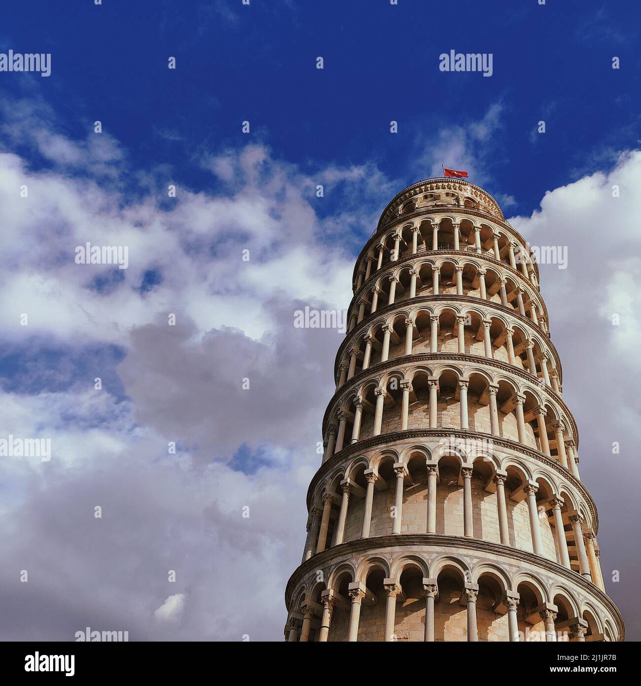 A low angle shot of the scenic view of a Leaning Tower of Pisa under ...