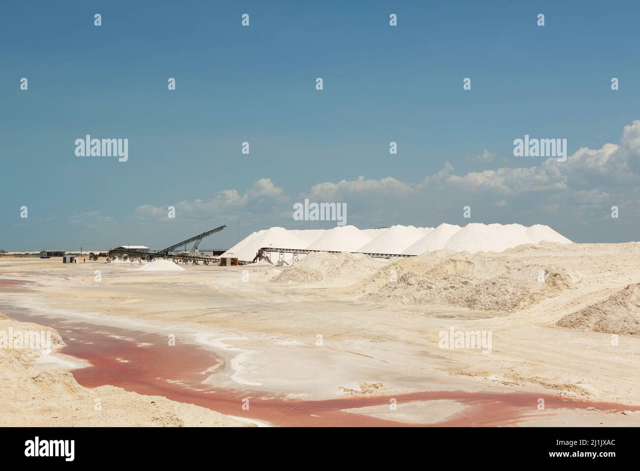 Pink salt harvesting and refining factory, Yucatan Mexico Stock Photo ...