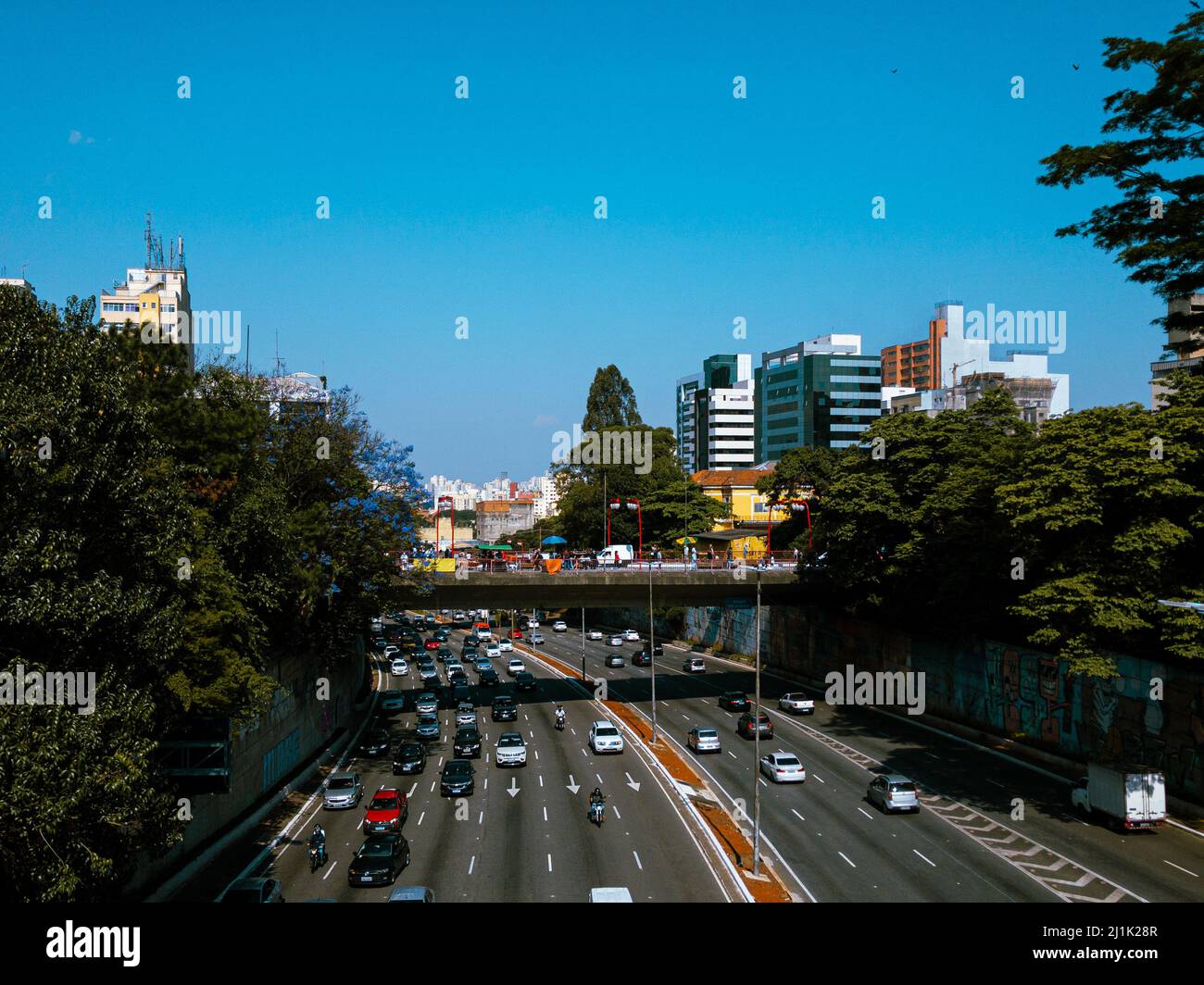 The blue sky over the beautiful urbanized city Sao Paulo, Brazil Stock ...