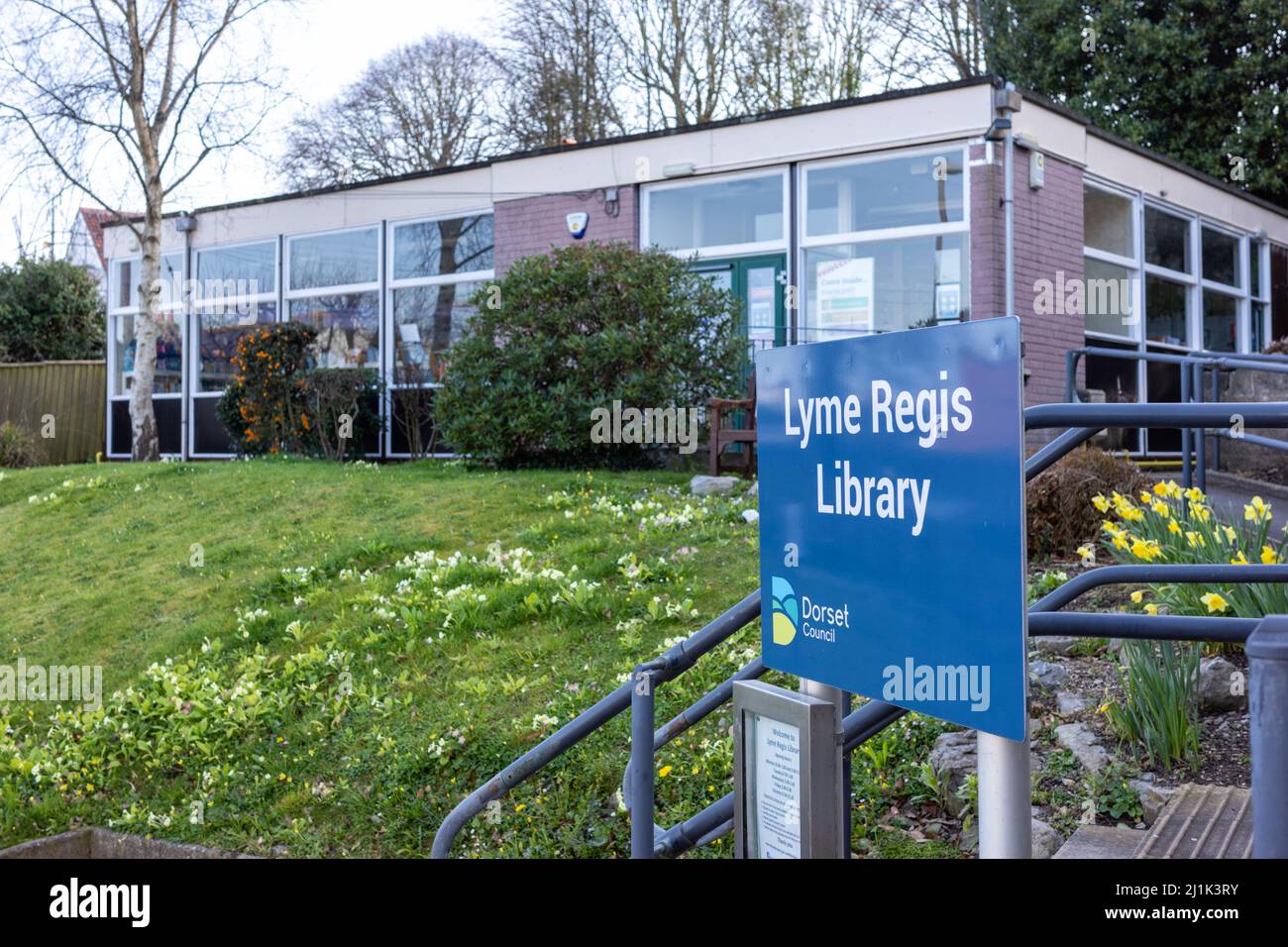 Lyme Regis Library (Mar22 Stock Photo - Alamy