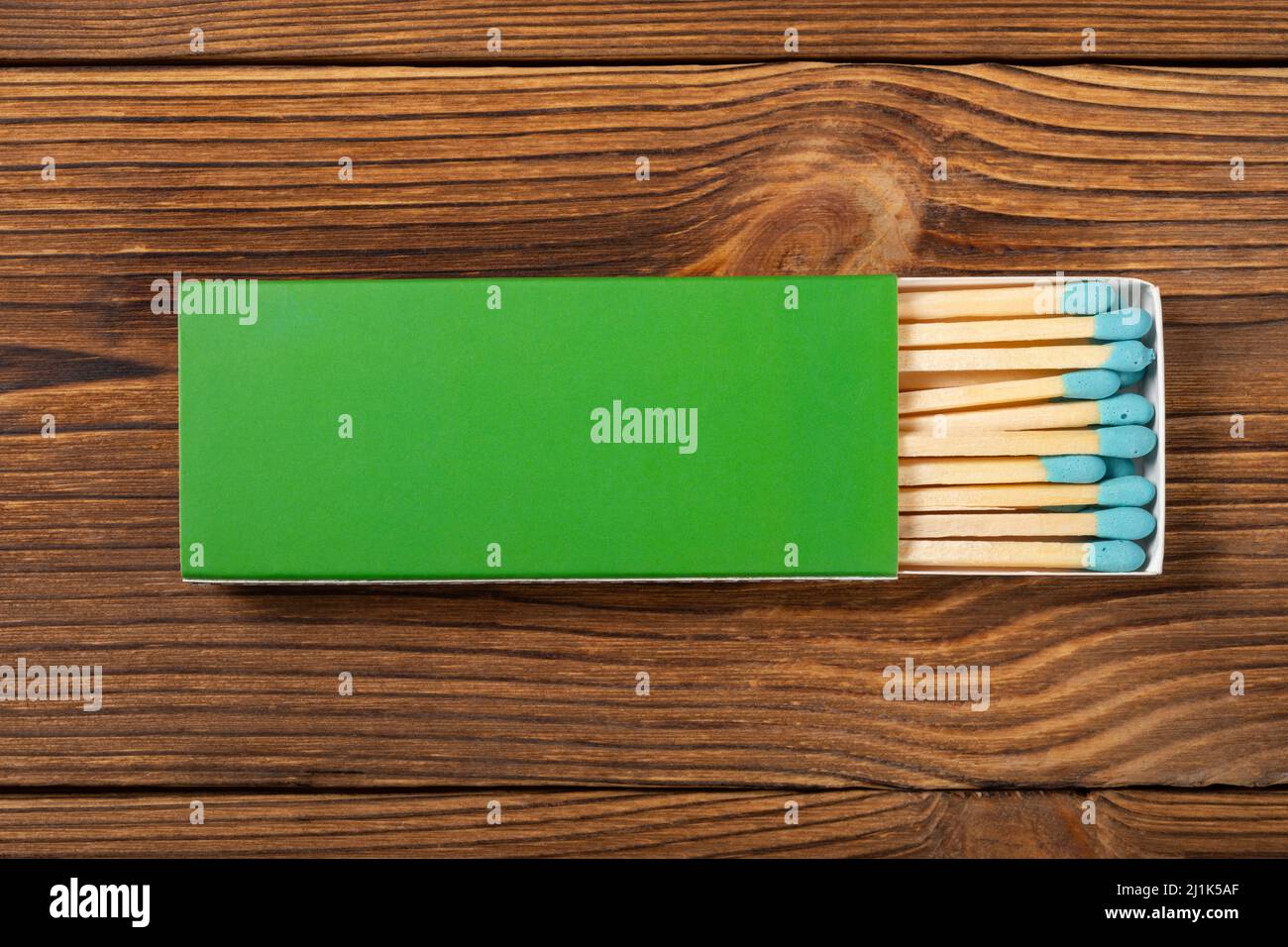 Green matchsticks hi-res stock photography and images - Alamy