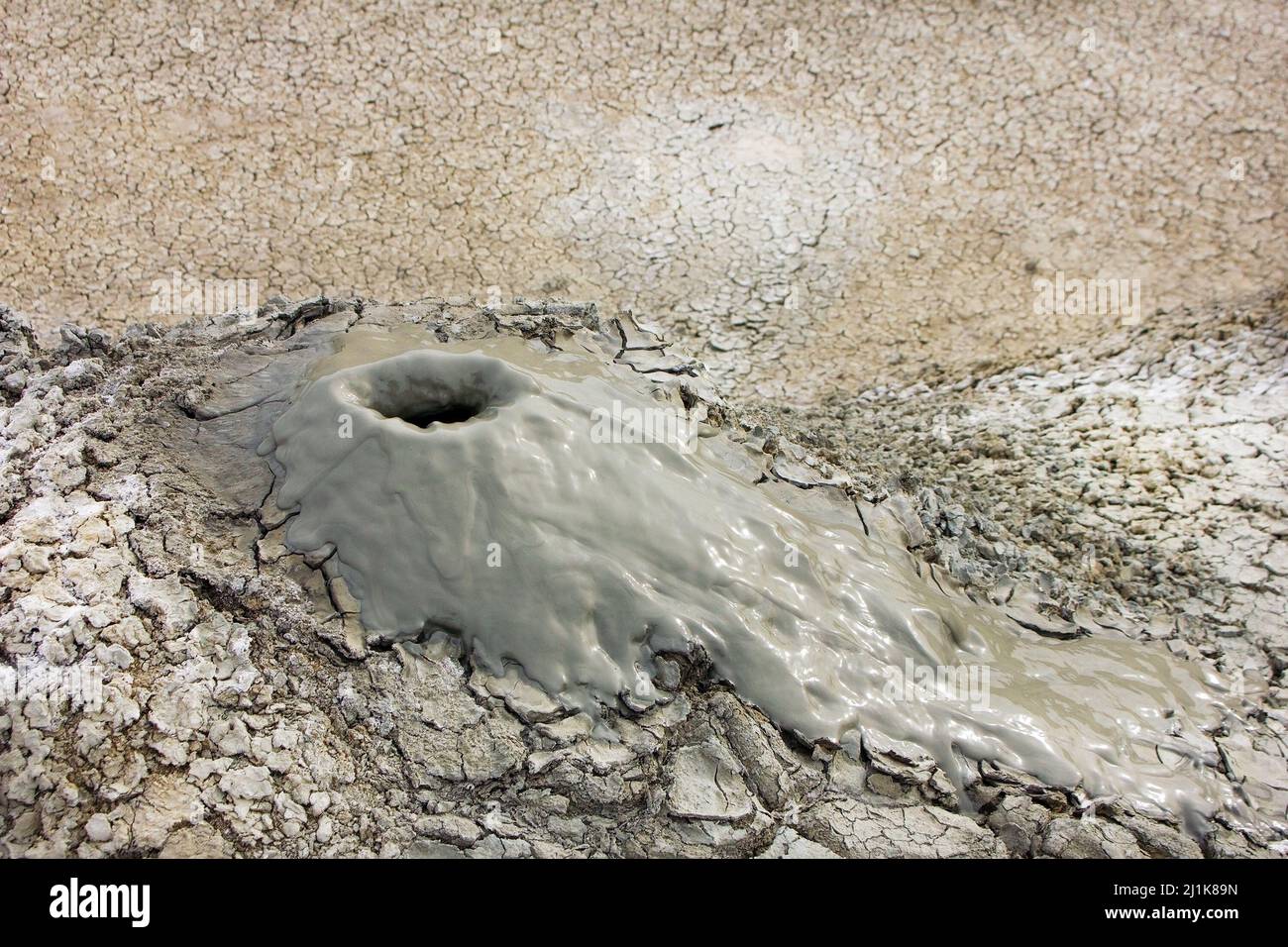 Small volcanoes hi-res stock photography and images - Alamy