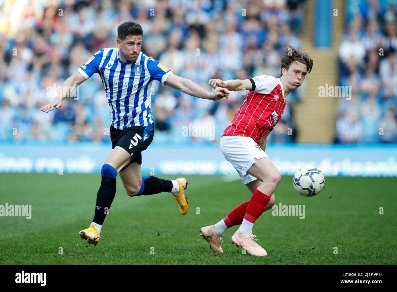Callum wright of cheltenham town hi-res stock photography and images - Alamy