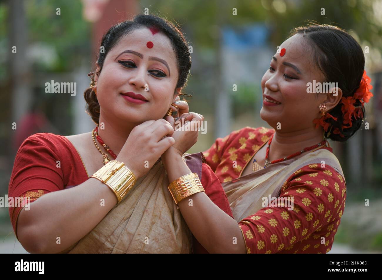 Assamese girl hi-res stock photography and images - Alamy