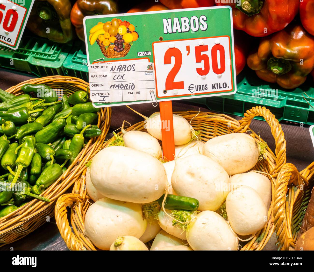 Mercado de nabos hi-res stock photography and images - Alamy
