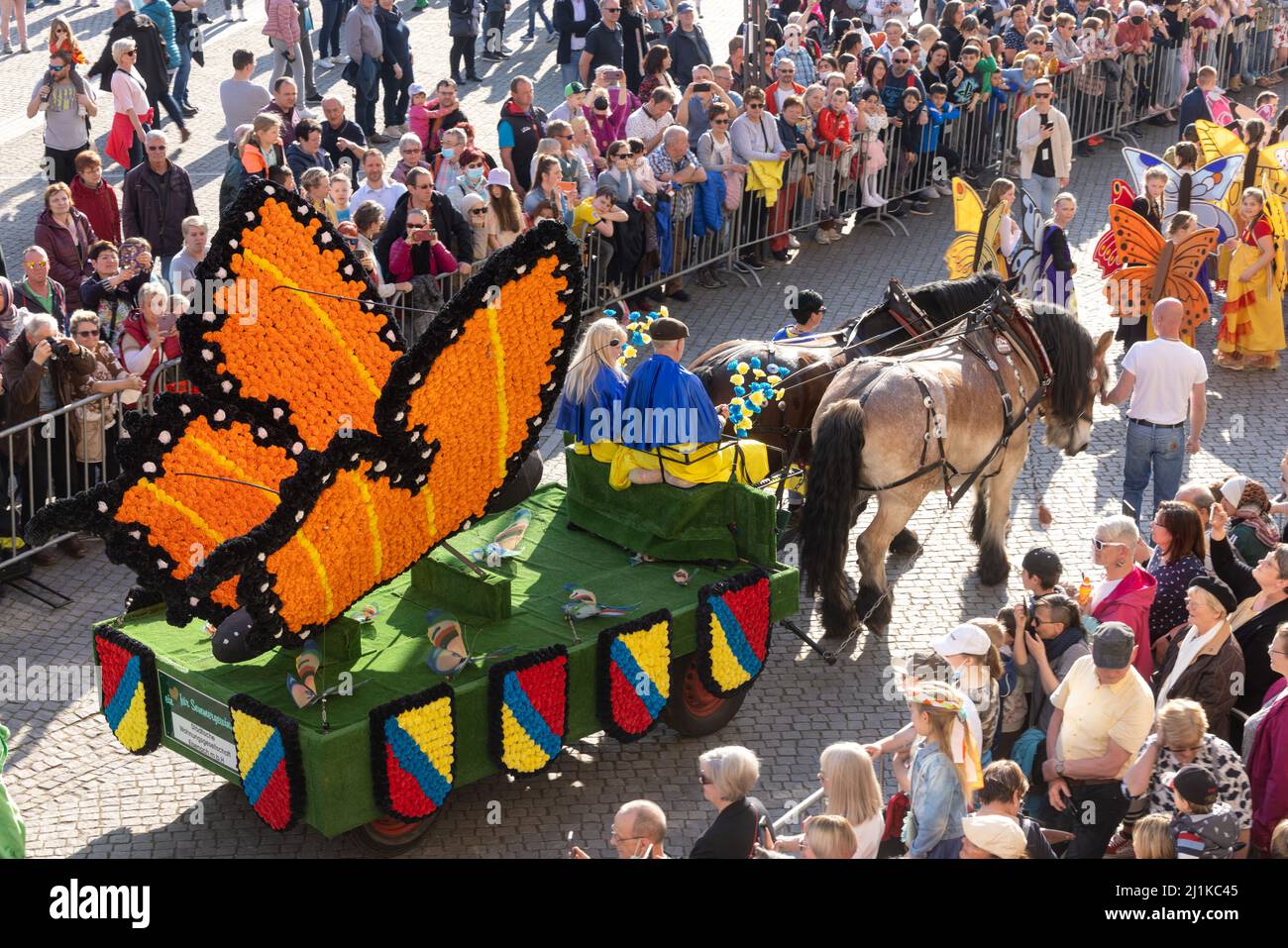 Best spring festivals hi-res stock photography and images - Alamy