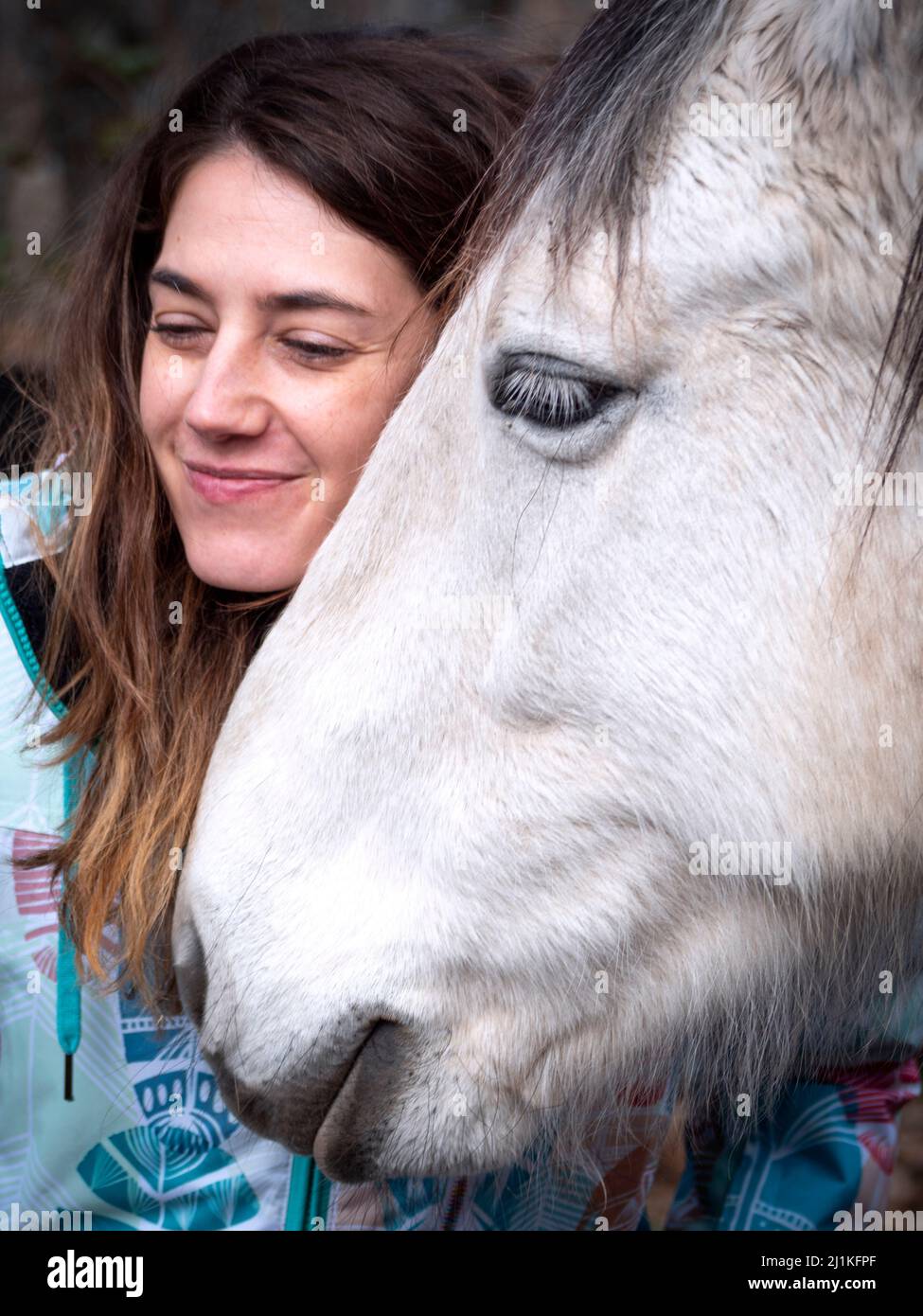 Friendship complicity hi-res stock photography and images - Alamy