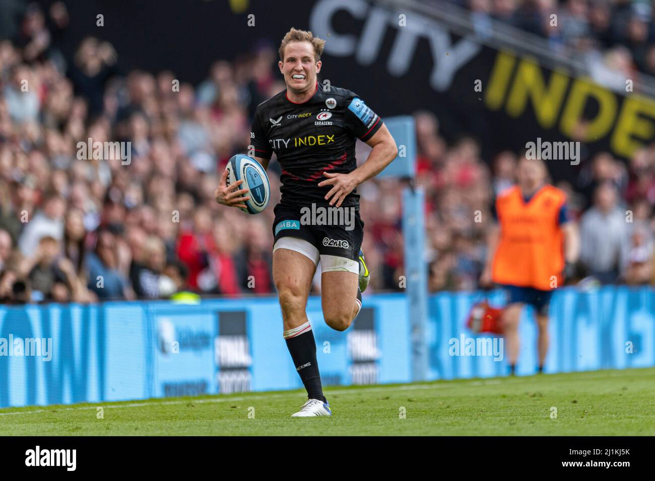 Max malins of bristol bears hi-res stock photography and images - Alamy