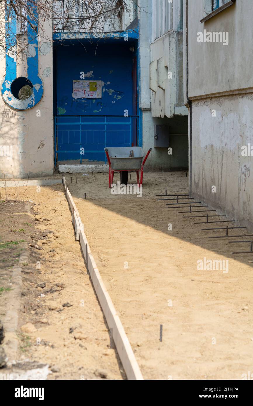 Foundation blind area preparing. Basic formwork marking. Blind area ...
