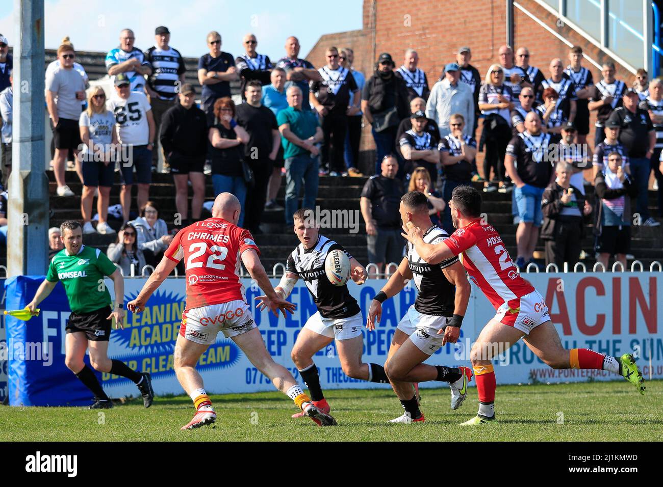 Connor Wynne #23 of Hull FC in action during the game Stock Photo - Alamy
