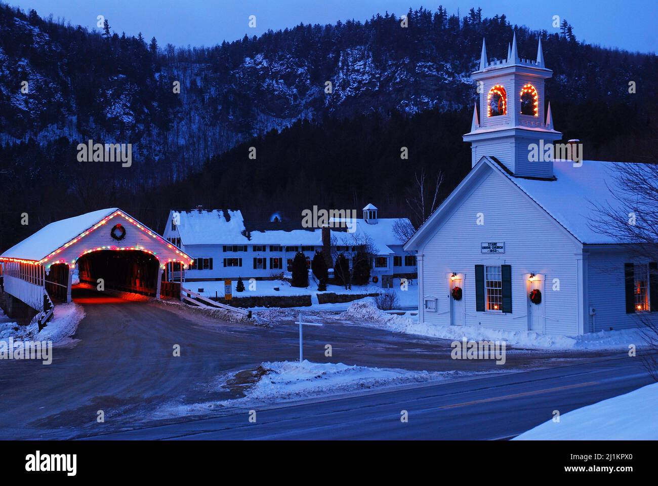 Stark bridge new hampshire hi-res stock photography and images - Alamy