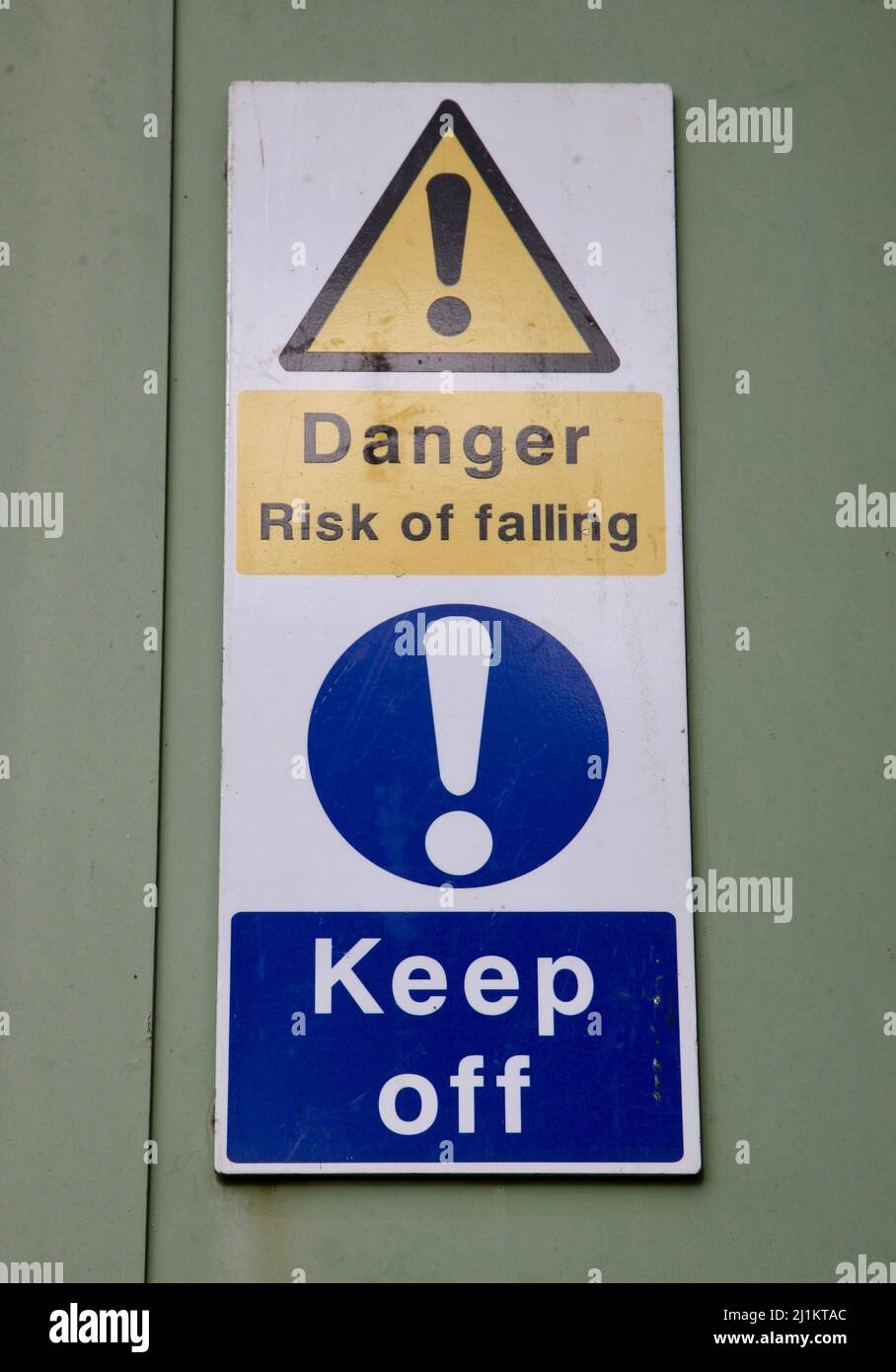 Sign Keep Off Stock Photo - Alamy