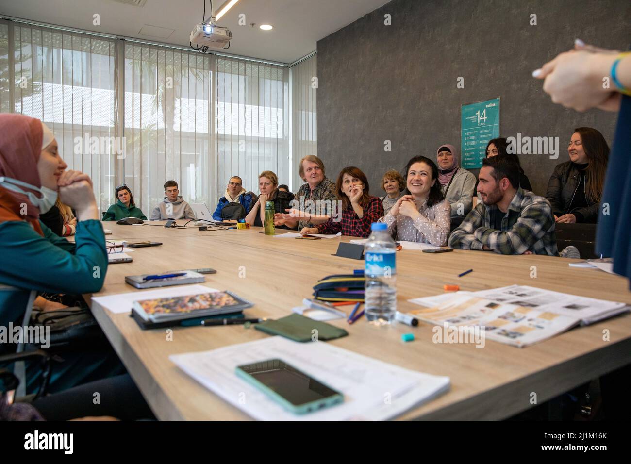 Lecturer helping student office hi-res stock photography and images - Alamy