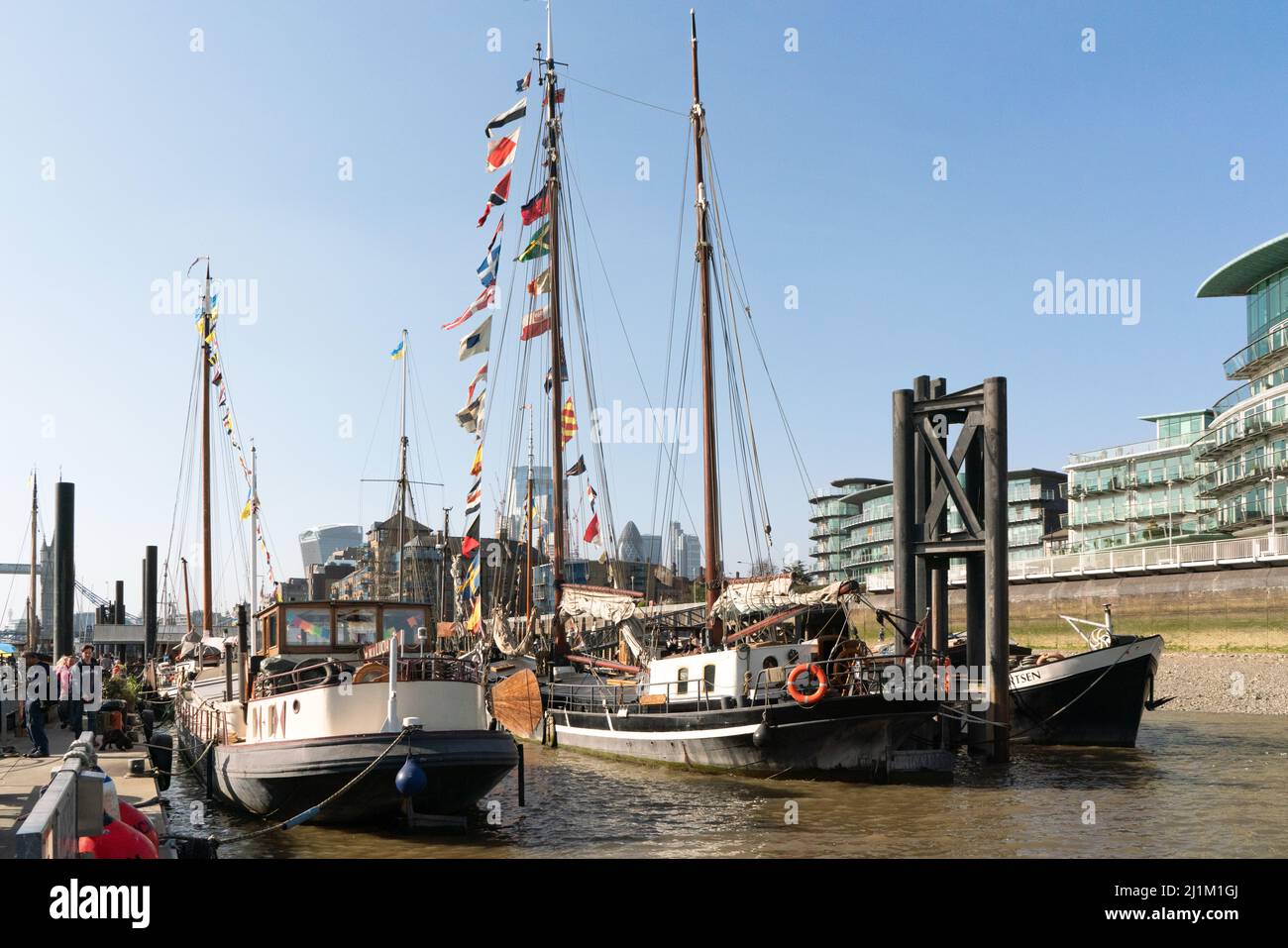 Community moorings hi-res stock photography and images - Alamy