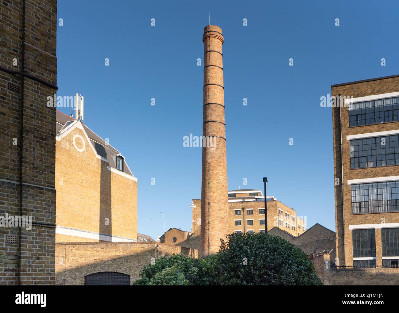 Wapping lane hi-res stock photography and images - Alamy
