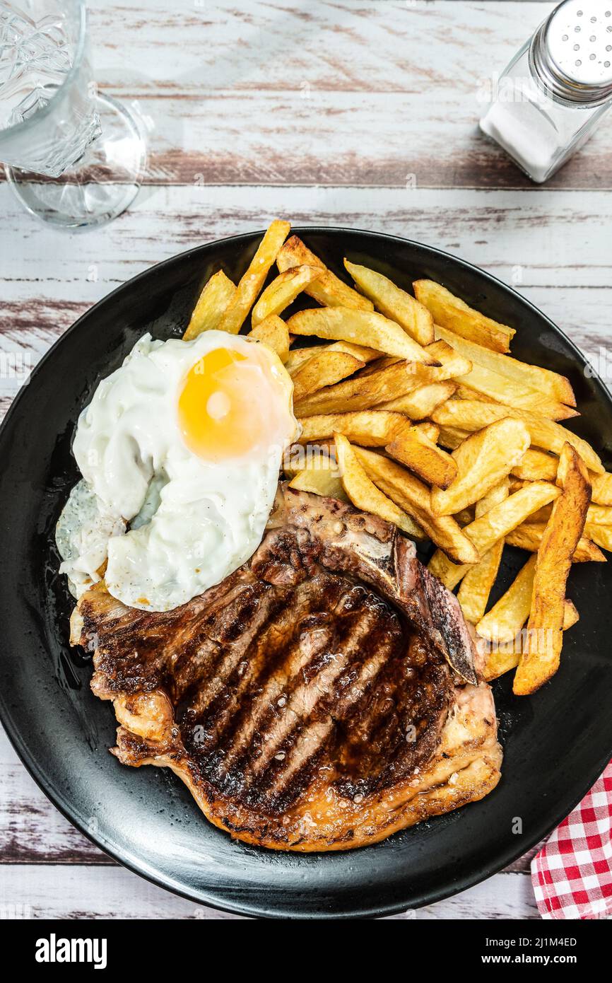 Fried crispy bone hi-res stock photography and images - Alamy