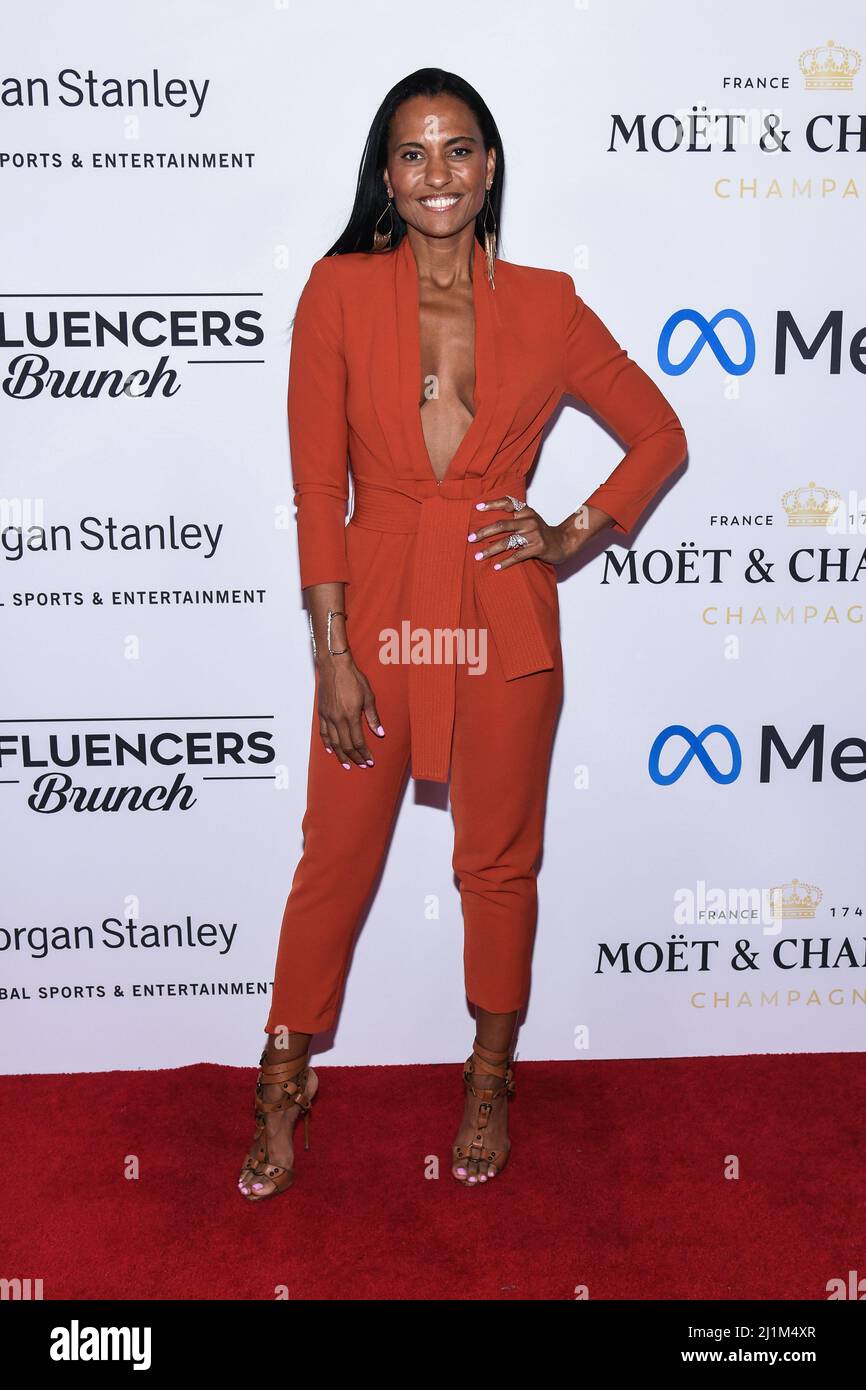 Christine simmons hi-res stock photography and images - Alamy