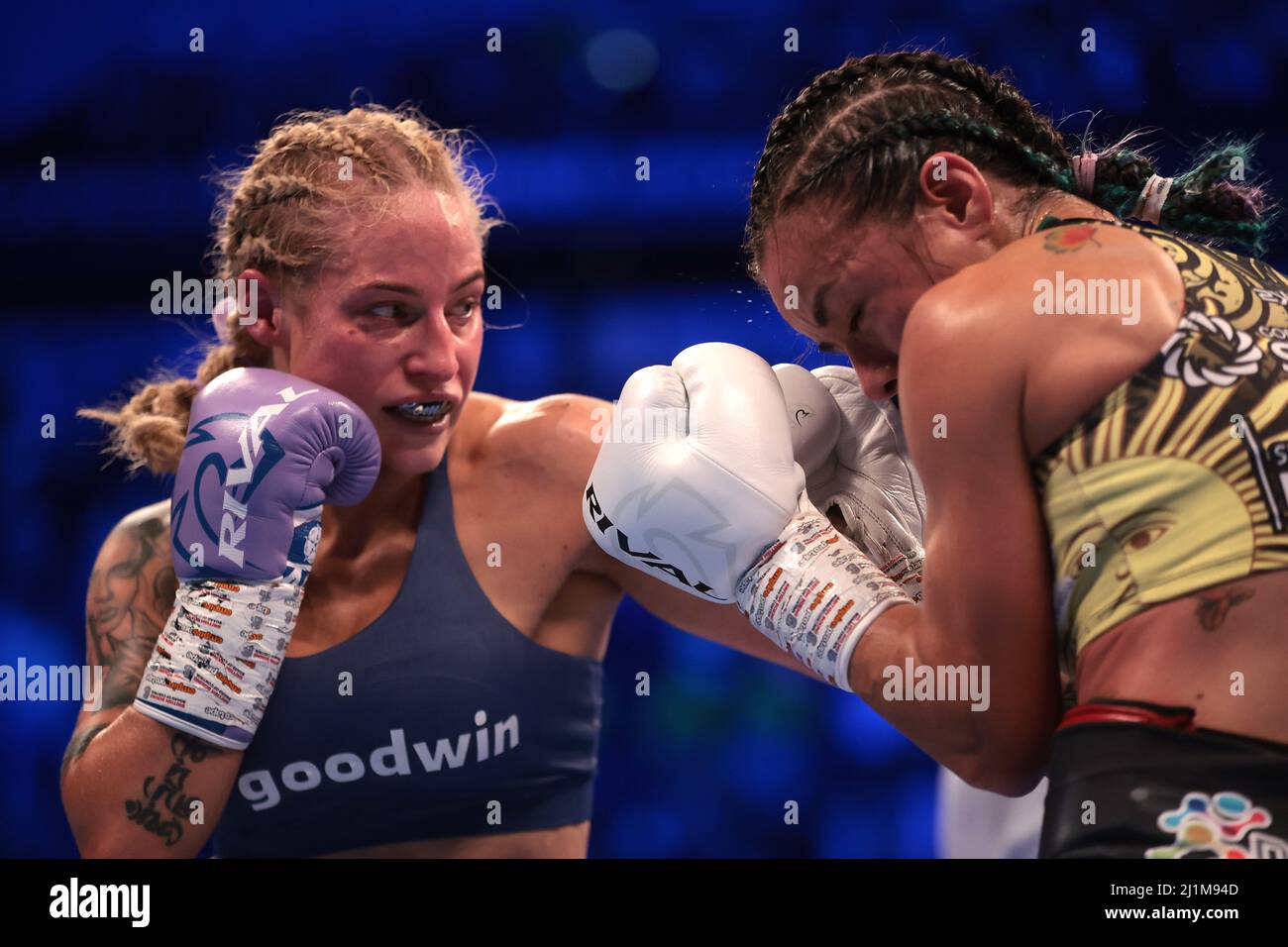 Ebanie Bridges High Resolution Stock Photography and Images - Alamy